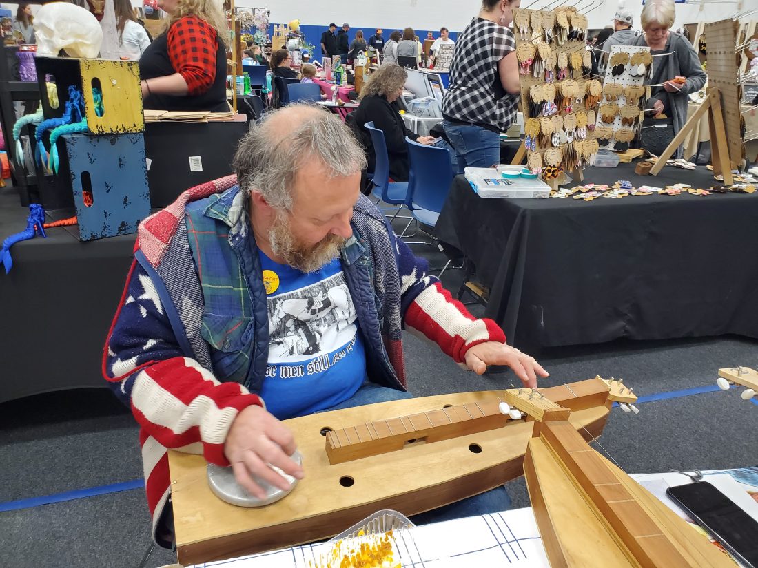 Spring Craft Fair | News, Sports, Jobs - Marietta Times